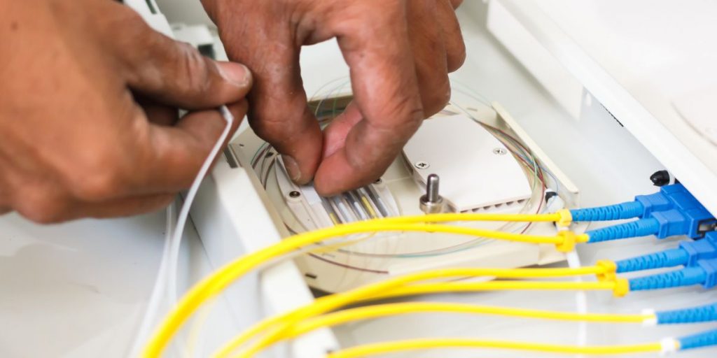 Power up your cabling career with ACMA License with MILCOM cabling courses - Milcom